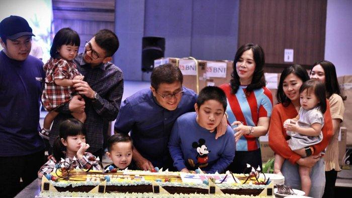 FOTO-FOTO HUT IMB group - Tribun-timur.com