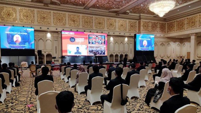 Qori Terbaik I MTQ Mahasiswa Tingkat Nasional Awali Pembukaan Yudisium ...