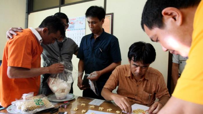 Siang Ini, Raja Narkoba 1,2 Kg Sabu Amir Aco Disidang - Tribun-timur.com