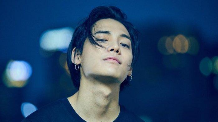 TRIBUNWIKI: Putuskan Hengkang dari YG Entertainment, Ini Profil Rapper ...