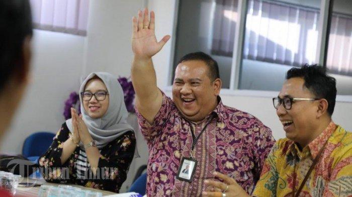 FOTO: Kunjungan Angga Erlangga Hanafie ke Redaksi Tribun Timur - Tribun ...