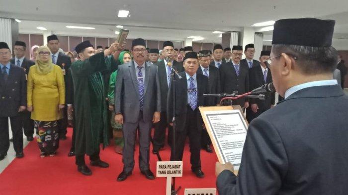 Organisasi dan Tata Kerja yang Baru, Rektor UNM Prof Husain Syam Lantik ...