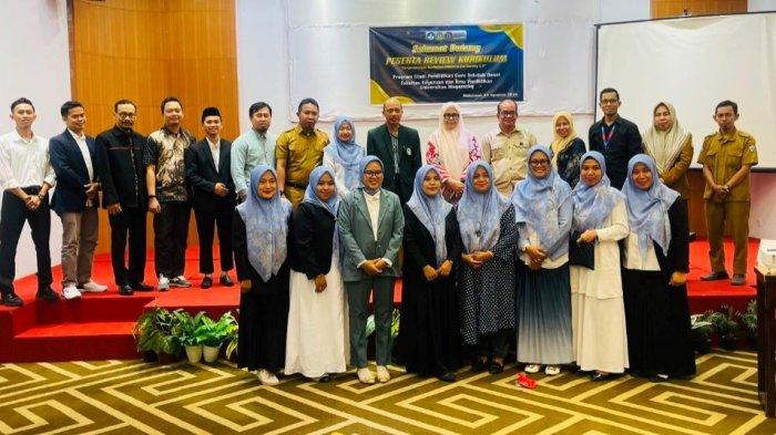 Tingkatkan Mutu Prodi, PGSD FKIP Unimerz Gelar Review Kurikulum ...