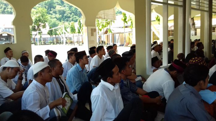 204 Warga Binaan Rutan Pangkep Ikuti Khataman Quran - Tribun-timur.com