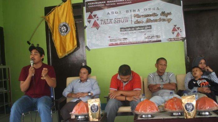 KMP UNM Picu Inovasi Petani Ulu Saddang Pinrang Tanam Stroberi - Tribun ...