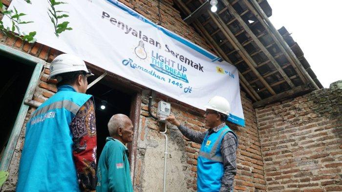 Berbagi Kebahagiaan Ramadhan, PLN Nyalakan Listrik Gratis untuk 2.920 Keluarga Prasejahtera ...