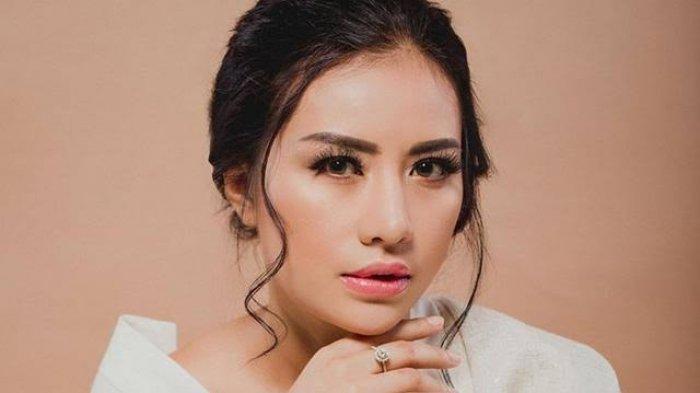 Blak-blakan Artis Eks Istri Siri Polisi Jenderal soal Berbagi Cinta ...