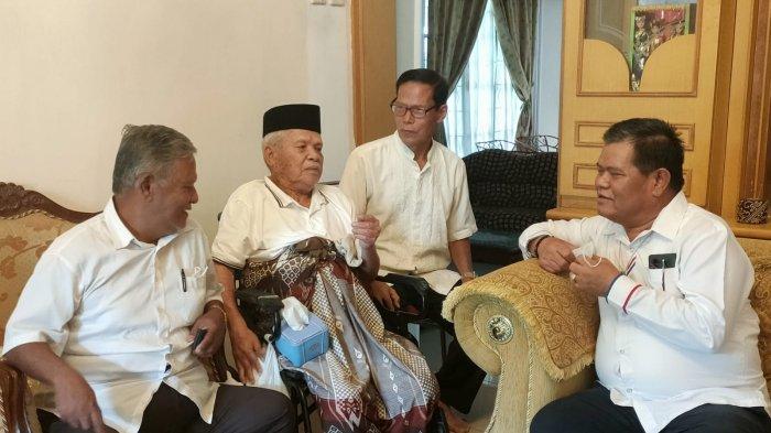 Perkuat Silaturahmi, Prof Husain Syam Temui Tokoh Sulbar Haji Zikir ...