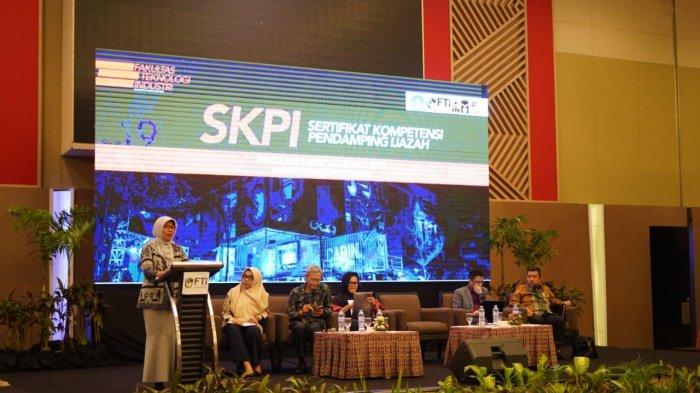 FTI UMI Langsung Bekali Alumni untuk Masuk Pasar Kerja Global - Tribun ...