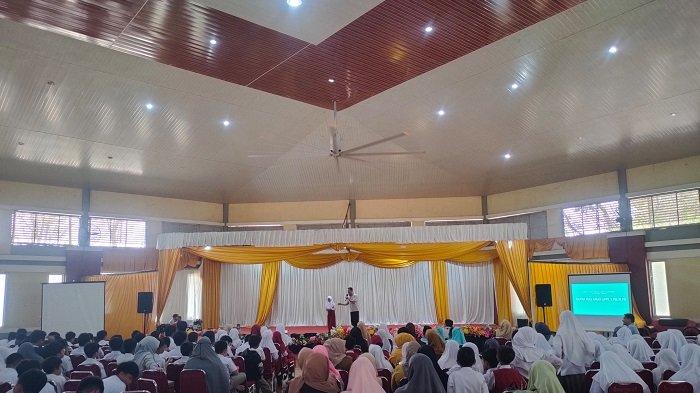 SMP Islam Athirah Bukit Baruga Perkenalkan Sekolahnya Dihadapan Siswa ...