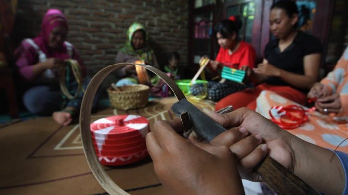 Begini Cara Membuat Bosara Bone di Dusun Labiacca, Intip Foto-fotonya ...