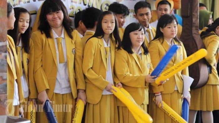 BERITA FOTO: Grand Opening Golden Gate School - Tribun-timur.com