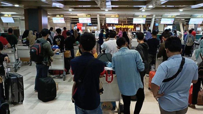 Libur Panjang, Penumpang Bandara Sultan Hasanuddin Capai 36.091 Orang - Tribun-timur.com