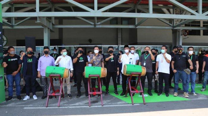FOTO; GoCar Instan Hadir di Bandara Sultan Hasanuddin - Tribun-timur.com