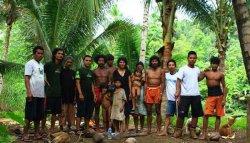 TRIBUNWIKI: Suku Primitif Togutil Serang Warga di Halmahera, Suku Apa ...