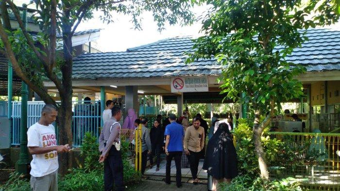 Sejak Pagi, Warga Bukit Baruga Antang Salurkan Hak Suaranya di TPS ...