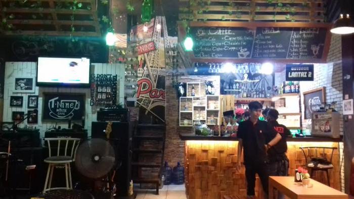 Ini Tempat Nongkrong Keren di Belopa, Namanya T-Nine House - Tribun ...