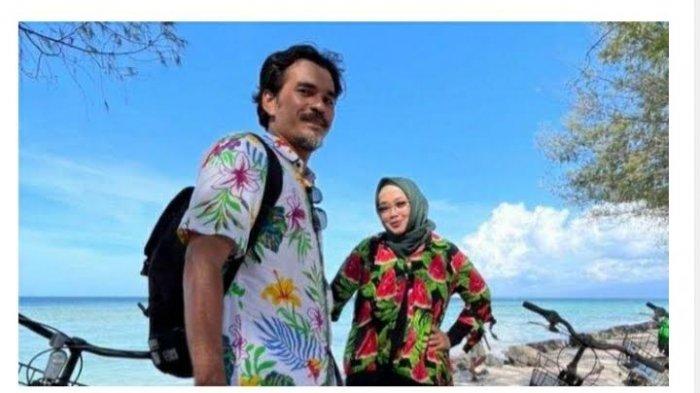 Teddy Syah Ceritakan Kisah Istrinya Sebelum Dijemput Maut karena Covid ...