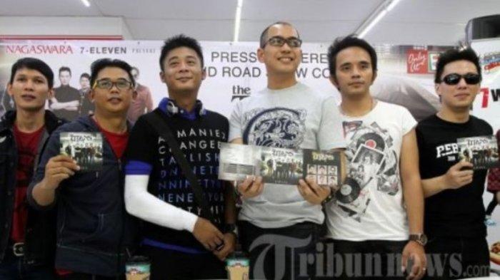 TRIBUNWIKI: Kini Punya Vokalis Baru, Yuk Simak Perjalanan The Titans ...