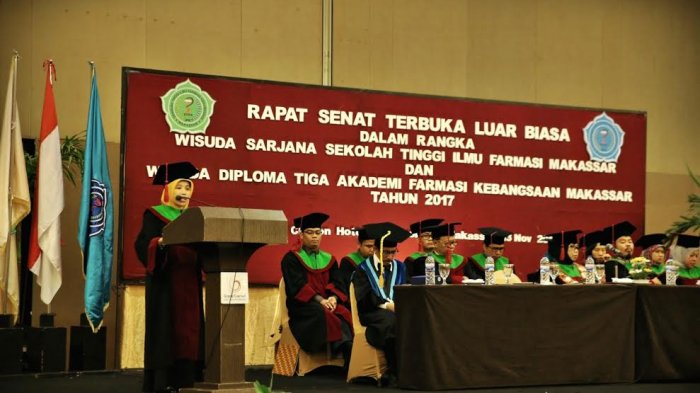 FOTO: Wisuda STIFA Makassar dan Akademi Farmasi Kebangsaan Makassar ...