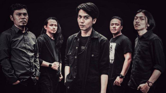 Mengenal ValRay, Band Lokal Asal Makassar, Rilis Mini Album Bertajuk ...