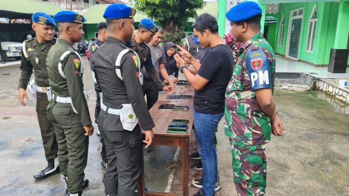 Hp Polisi Militer Tni Ad Di Bone Tiba Tiba Dirazia Dicari Prajurit