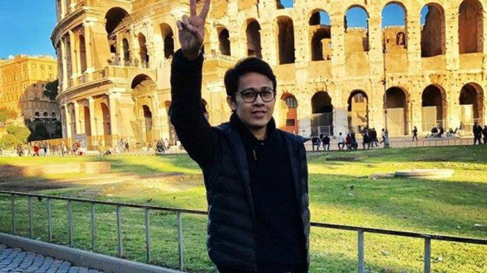 TRIBUNWIKI: Simak Perjalanan Karier Tohpati, Punya Dua Putri Cantik ...