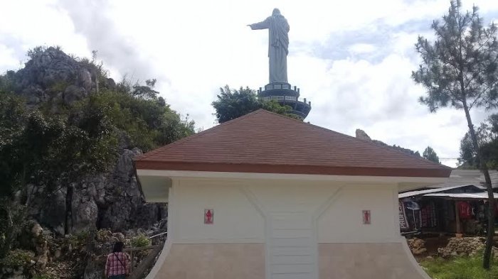 Objek Wisata Buntu Burake Tana Toraja Kini Dilengkapi 4 Toilet Ini ...