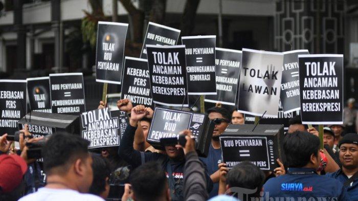 AJI Makassar: Tolak RUU Penyiaran karena Ancam Jurnalis dan Content ...
