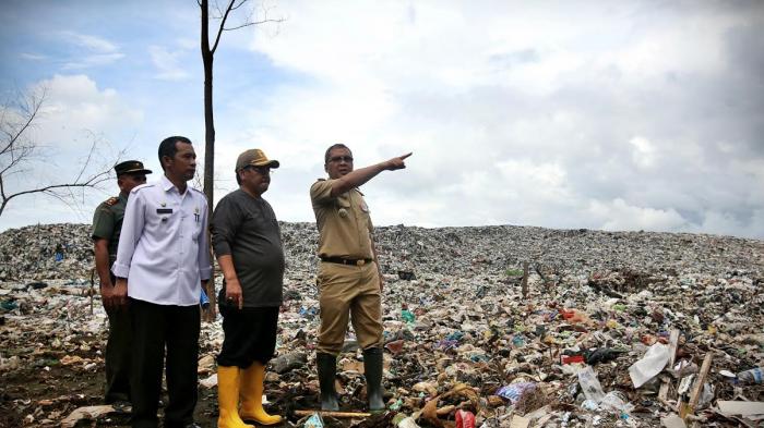 FOTO: Danny Pomanto Tinjau TPA Antang - Tribun-timur.com
