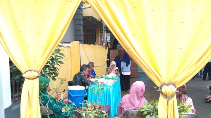 Suasana di TPS 14 Kompleks Perumahan UMI - Tribun-timur.com