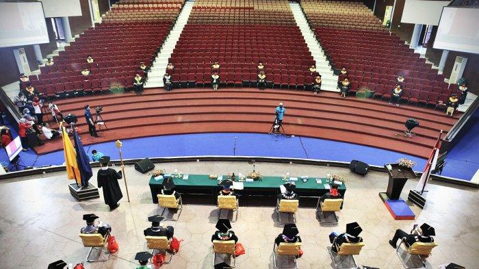 Ini Daftar Lulusan Terbaik Unhas Periode September, Hadir di Baruga AP ...