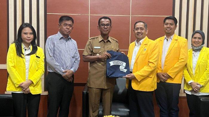 UT Makassar Bersama Pj Bupati Takalar Kolaborasi Tingkatkan SDM Aparatur Desa - Tribun-timur.com