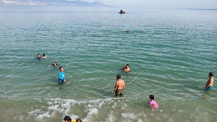 Hari Libur, Pantai Kampung Nelayan di Palu Kembali Ramai Dikunjungi ...