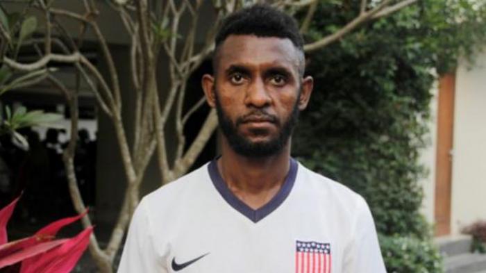 TRIBUNWIKI: Gabung Squad Timnas Indonesia, Ini Profil Rudolof Yanto ...