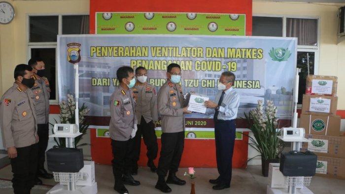 Yayasan Buddha Tzu Chi Perwakilan Makassar Salurkan Bantuan Ventilator dan Matkes ke RS ...