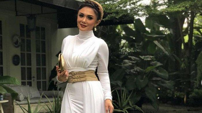 TRIBUNWIKI: Yuni Shara Penyanyi Senior yang Tetap Eksis, Ini Profil dan ...