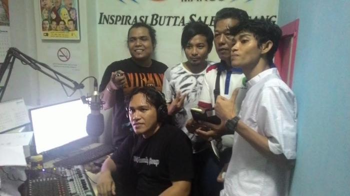 Zivilia Band Live Interview di Radio BSFM Maros - Tribun-timur.com