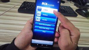 Nama Pemenang Gebyar BCA 2025, 4 Nasabah Dapat Mobil The All New Mercedes-Benz E 200 Exclusive ...