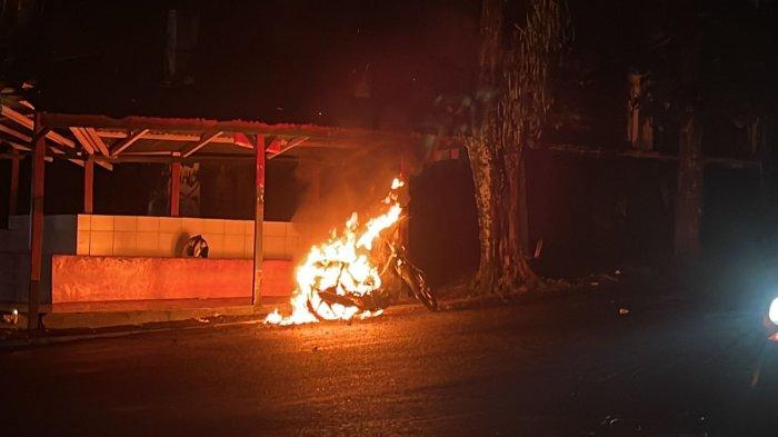 BREAKING NEWS, Dua Kali Bunyi Ledakan di Simpang 4 Nafiri Kota Bitung ...