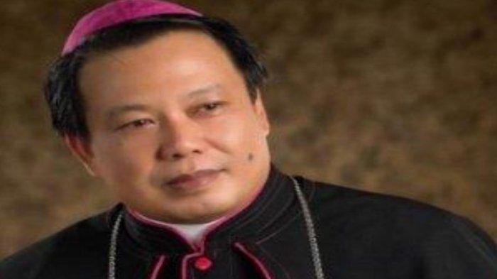 Uskup Surabaya Mgr Vincentius Sutikno Wisaksono Tutup Usia Hari Ini ...