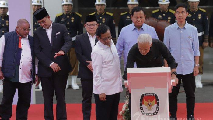 77 Hari Menuju Pilpres 2024 - Survei: Suara NU-Muhammadiyah Cenderung ke Prabowo-Gibran ...