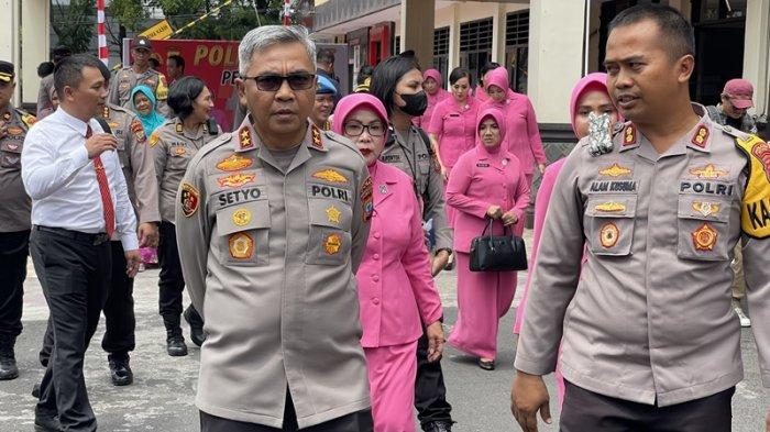 Kapolda Sulawesi Utara Minta Kapolres Bitung Tindak Tegas Penyalahgunaan BBM - Tribunmanado.co.id