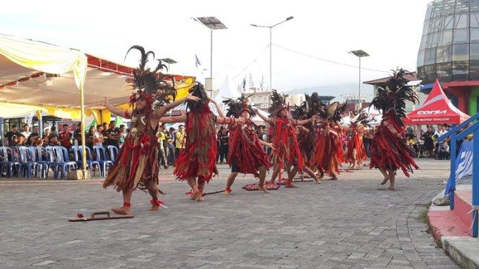 Asal-usul Tari Kabasaran, Tarian Perang Masyarakat Sulawesi Utara yang ...