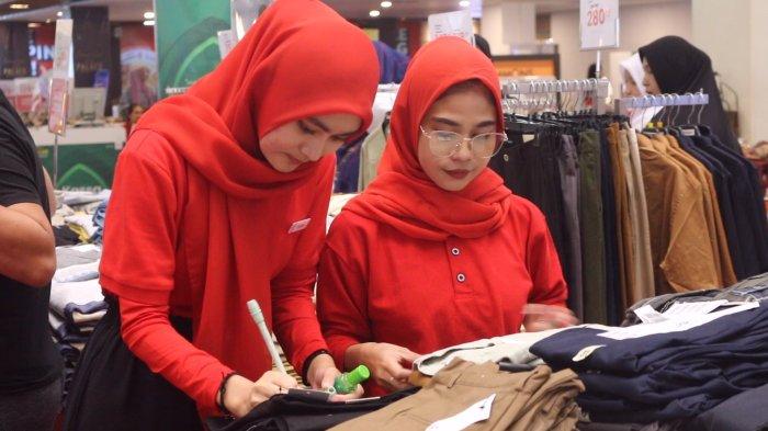 Potret Gelaran Bazar Matahari di Megamall Megamas Manado Sulawesi Utara Sambut Hari Raya Lebaran ...