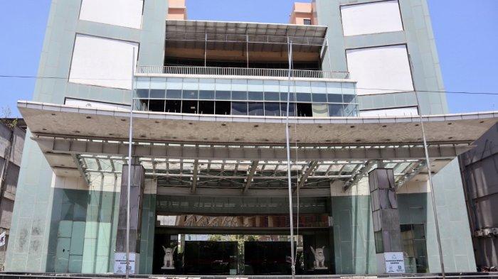 Potret Boulevard Mall Manado Sulawesi Utara, Nampak Tidak Terurus Lagi ...