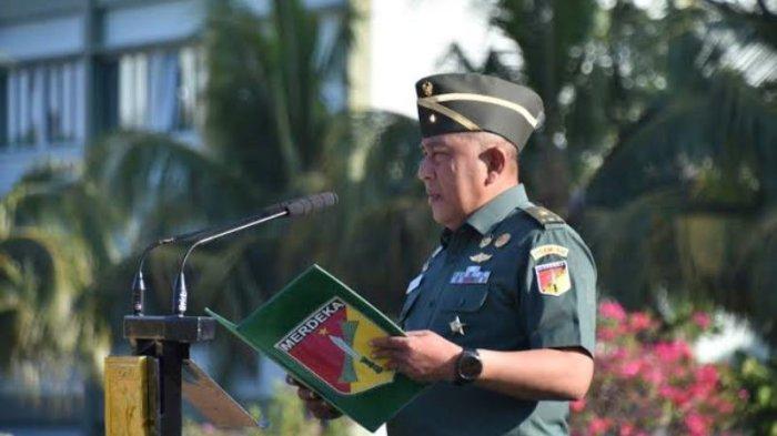 Jenazah Brigjen TNI Denny Masengi Dibawa ke Rumah Duka di Mapanget ...