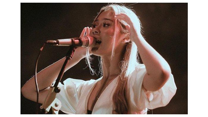 Chord Bertaut - Nadin Amizah, Kunci C - Tribunmanado.co.id