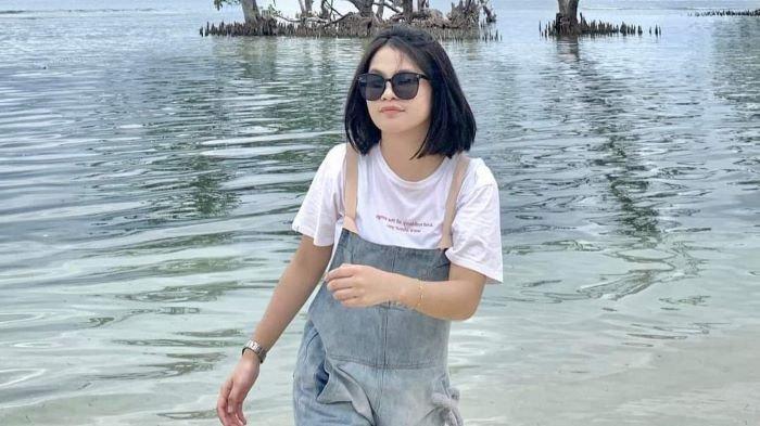 Cewek Boltim Dinda Mamonto Pilih Kuliah Keperawatan, Ternyata Punya Niat Mulia - Tribunmanado.co.id