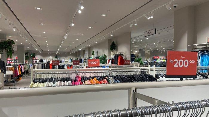 Potret Diskon Besar-besaran di Manado Town Square Sulut, di Toko Polo 3 ...